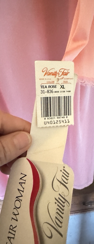 NWT Vintage Vanity Fair Pink Tea Rose Robe Gown 2 Piece Set - NWT L/XL ...