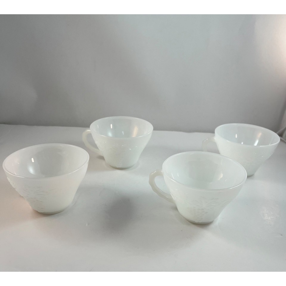 Anchor Hocking Harvest Grape Cups Milk Glass 10 Punch Cups 8 Hooks | eBay
