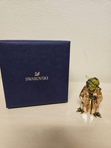 New SWAROVSKI Disney Star Wars Master Yoda Crystal Figurine Display ...