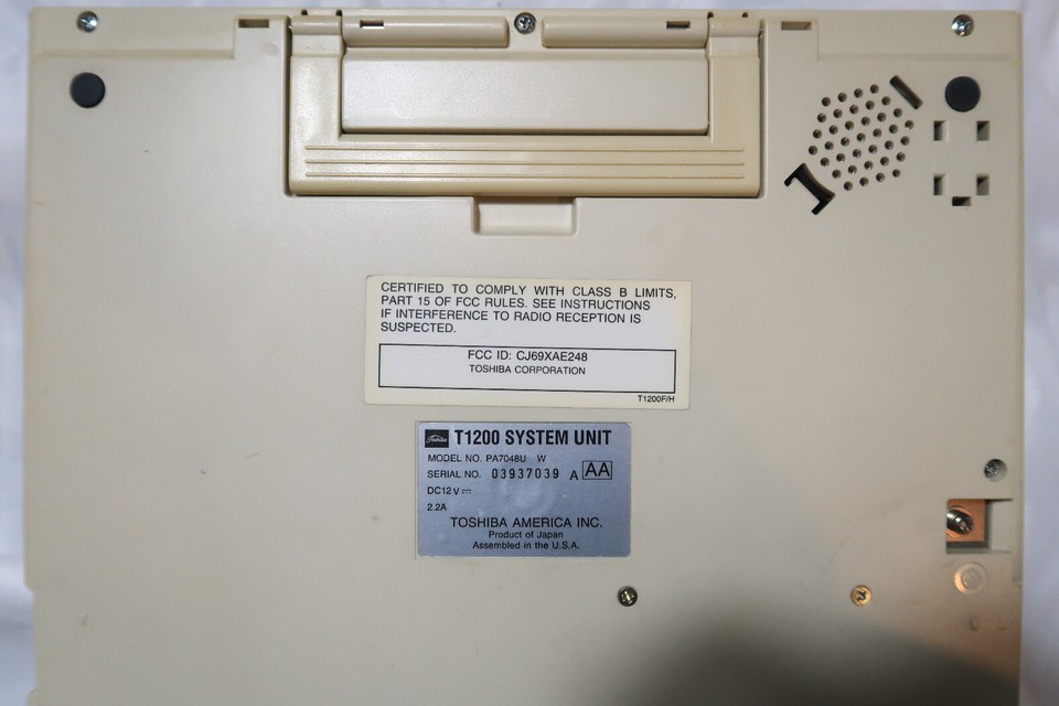 Toshiba Vintage Laptop T1200 (Untested) | eBay