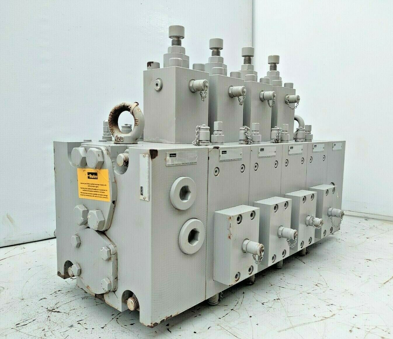 Parker CVG - 54 Control valve Mobile directional control valve CVG54 ...