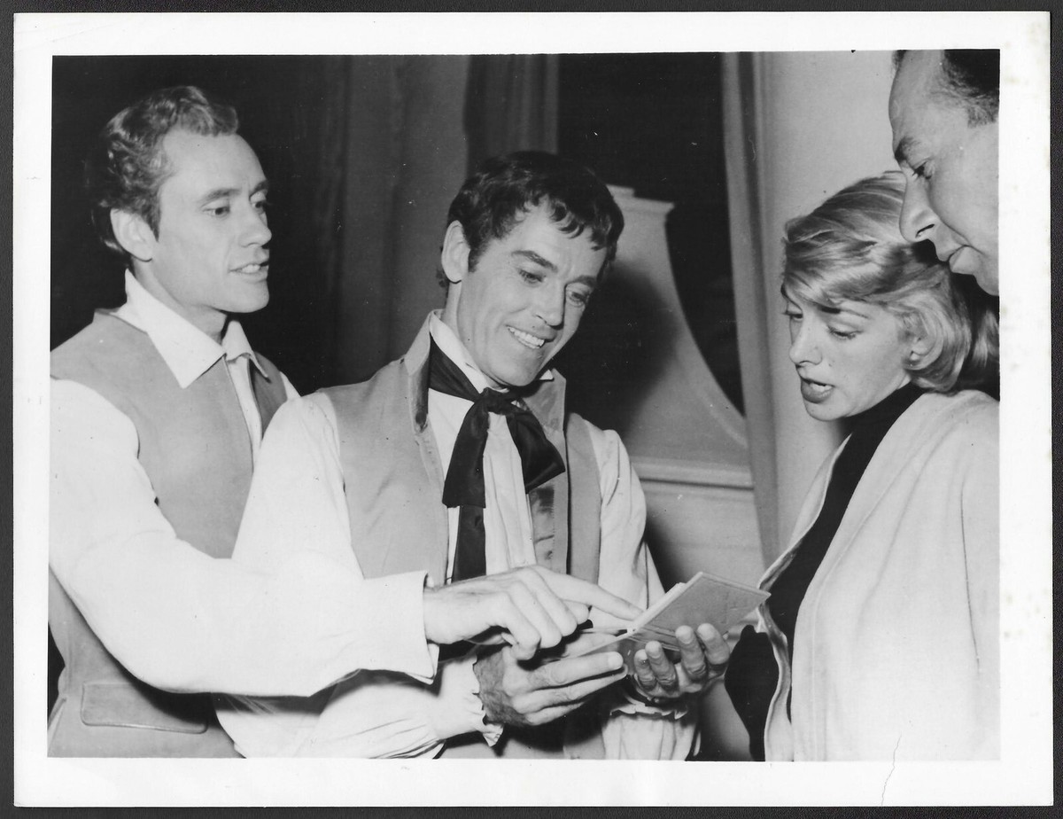 Maria Ferrer Clooney I'm Old Fashioned Vintage Everyday José