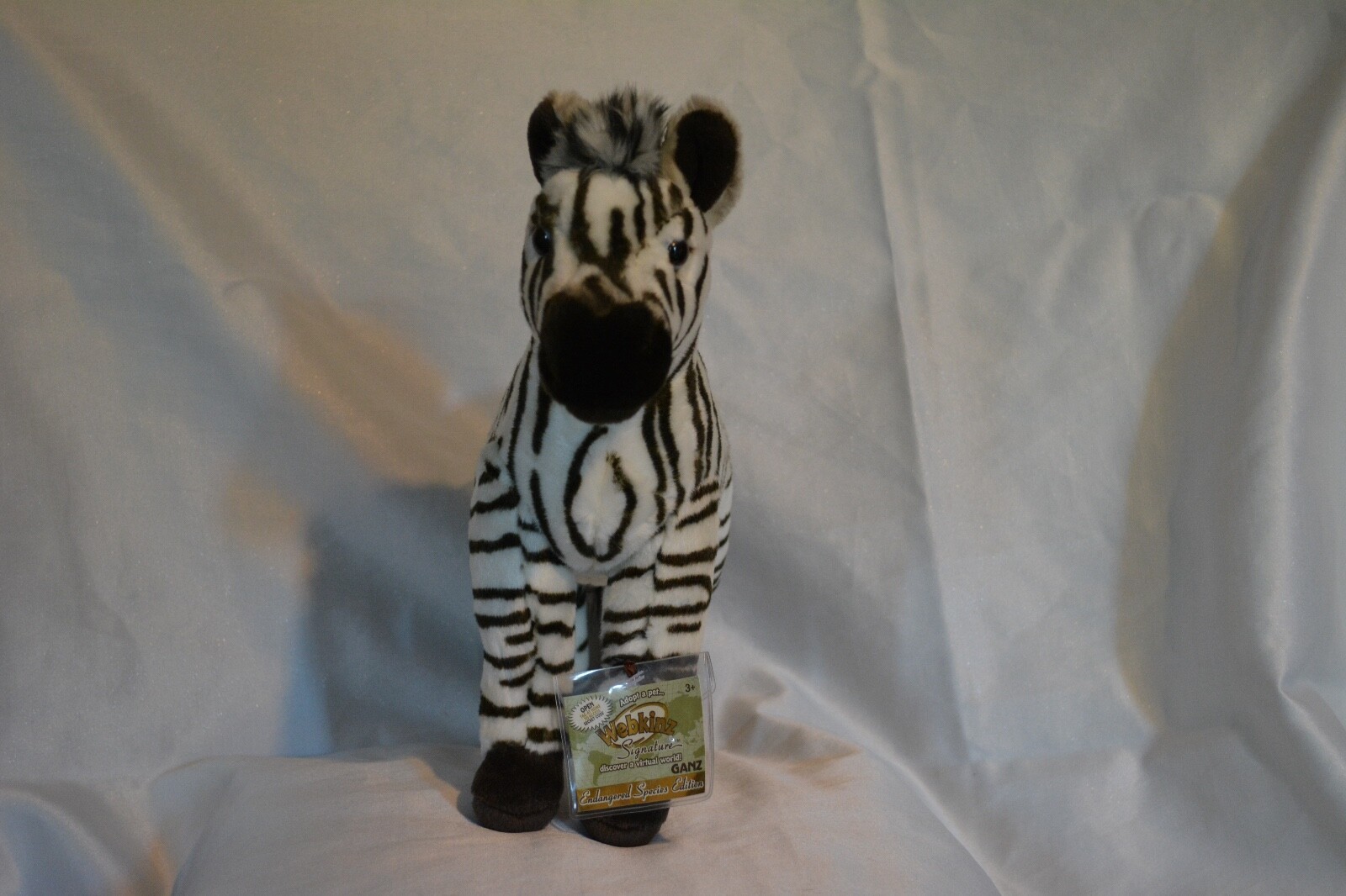 Webkinz Signature Cape Mountain Zebra - ENDANGERED SPECIES - WKSE3001 ...