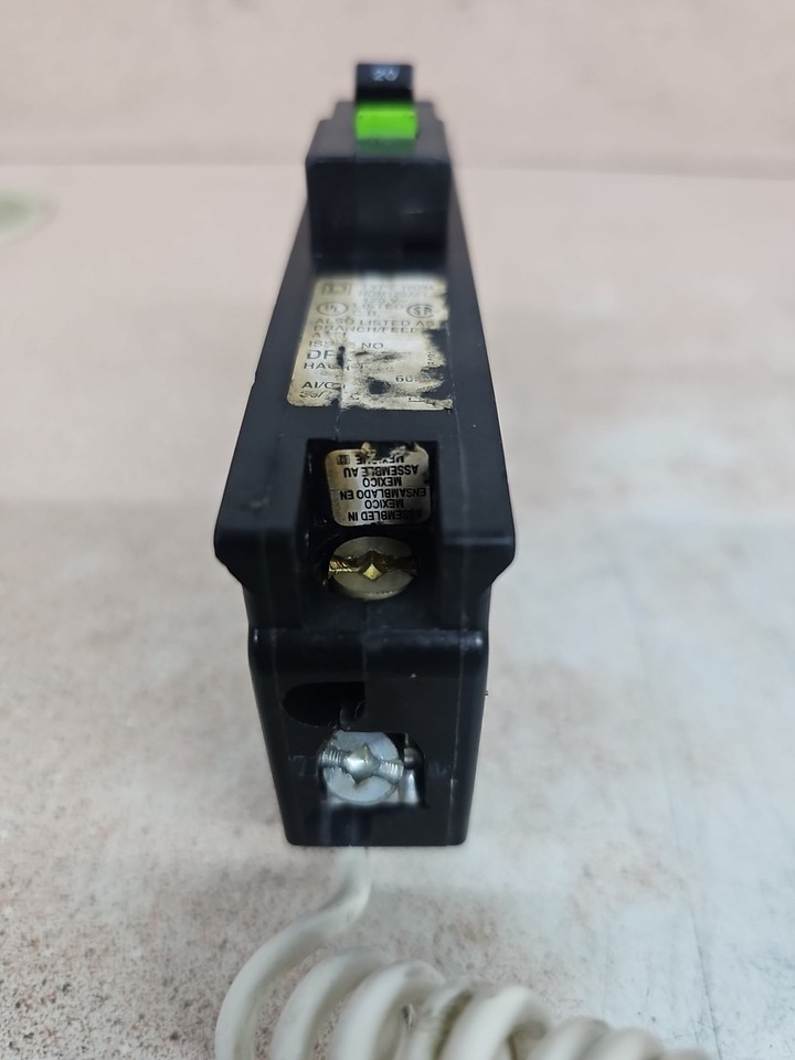 SQUARE D 20 AMP AFCI CIRCUIT BREAKER 1 POLE 120 VAC HOM120AFI | eBay
