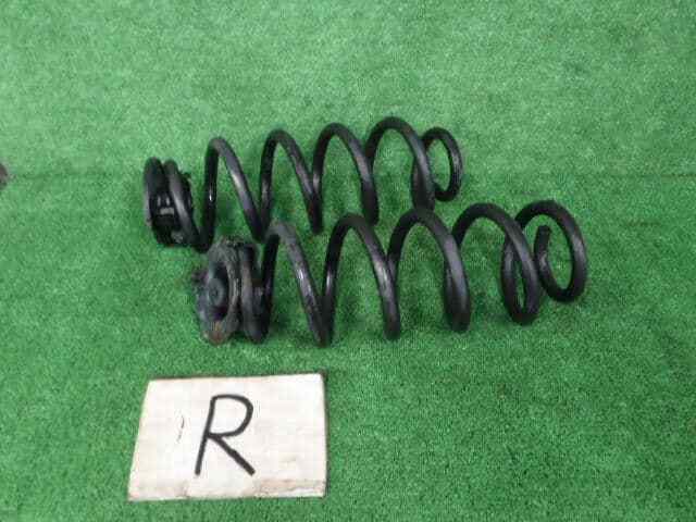 HONDA Step Wagon 2010 DBA-RK2 Rear Spring Assy 52441SZXJ01 [Used ...