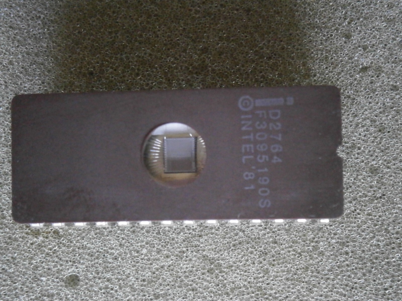 1 PCE x 2764 EPROM 8k 8 bits D2764 INTEL DIP28 Neuf | eBay