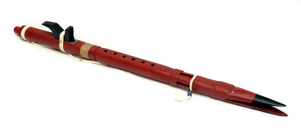 Native American Style Flute - Lakota Sioux Replica Love Flute ...