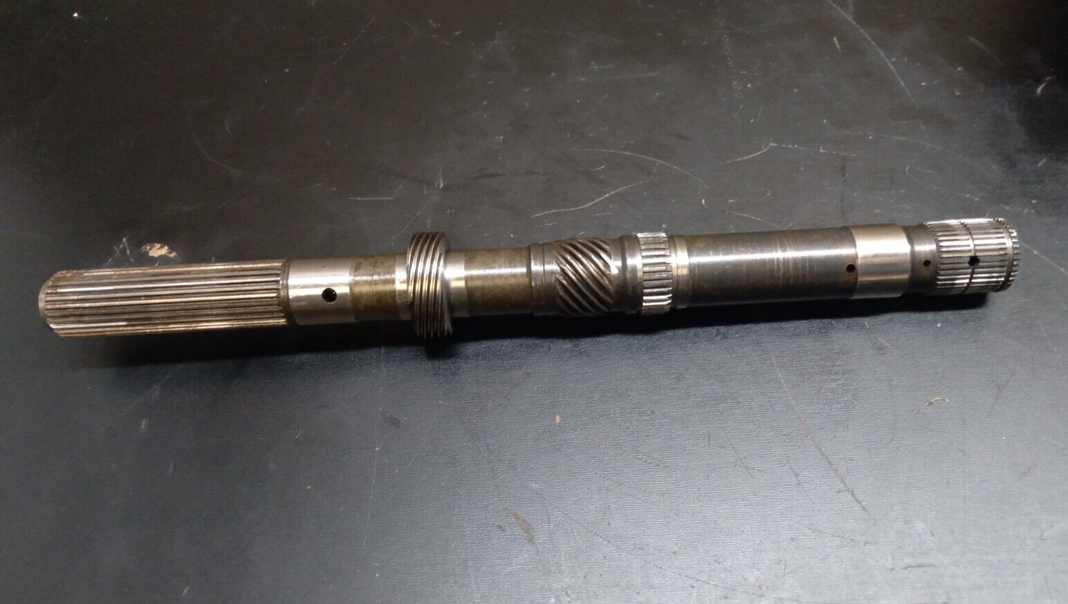 GM TH200/200 METRIC HYDROMATIC TRANSMISSIN MAIN OUT PUT SHAFT OEM 16 3/ ...