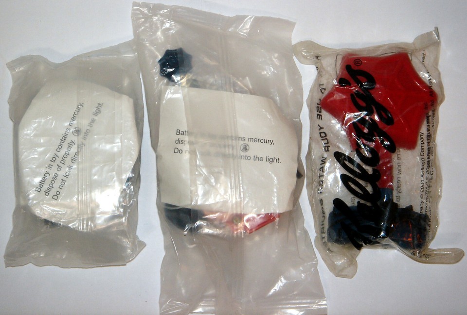 Lot of 3 Kellogg's Spiderman Toys: Laser Watch, Web Shooter, Spidey ...