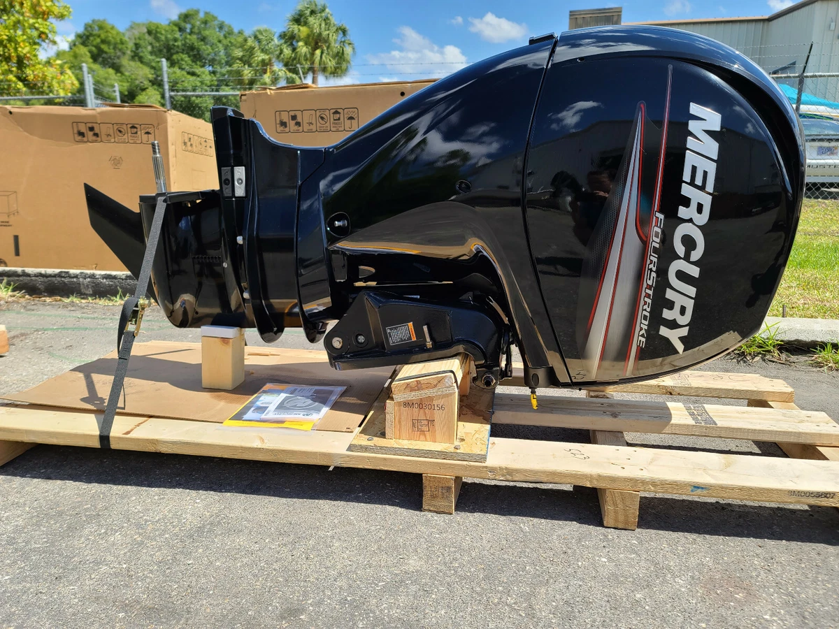 Mercury Marine 150hp EFI Outboard Engine, 42% OFF