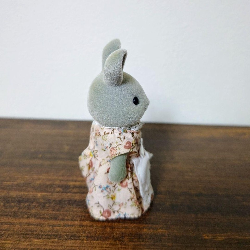 Calico Critters Japanese Sylvania Early Mailbox Gray Rabbit'S Mother ...