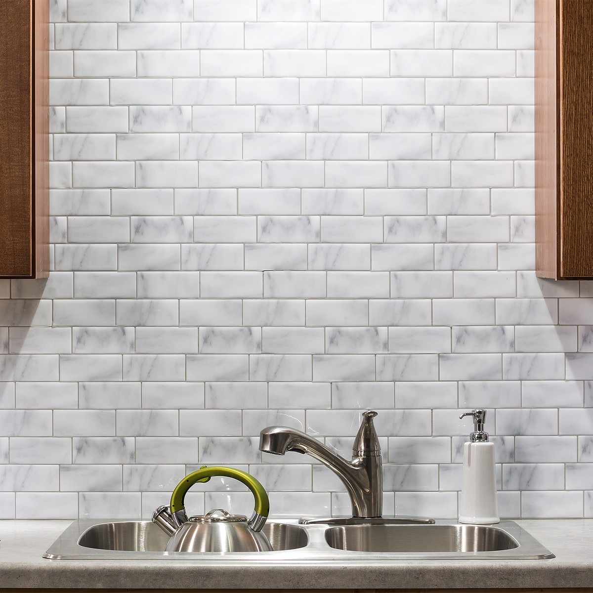 Vinyl Subway Tile Backsplash How To Install Subway Tile Backsplash In