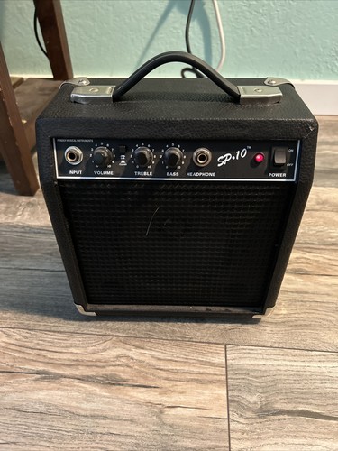 Fender Musical Instruments SP-10 (22 WATT) Guitar Amplifier 22W AMP ...