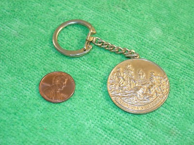 VINTAGE KEY CHAIN WASHINGTON AT VALLEY FORGE CRADLE OF LIBERTY USA 1776 ...
