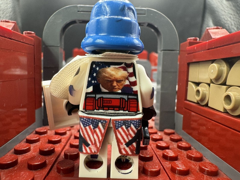 Lego Donald Trump Minifigure Special Ops Trooper - Limited Edition - | eBay