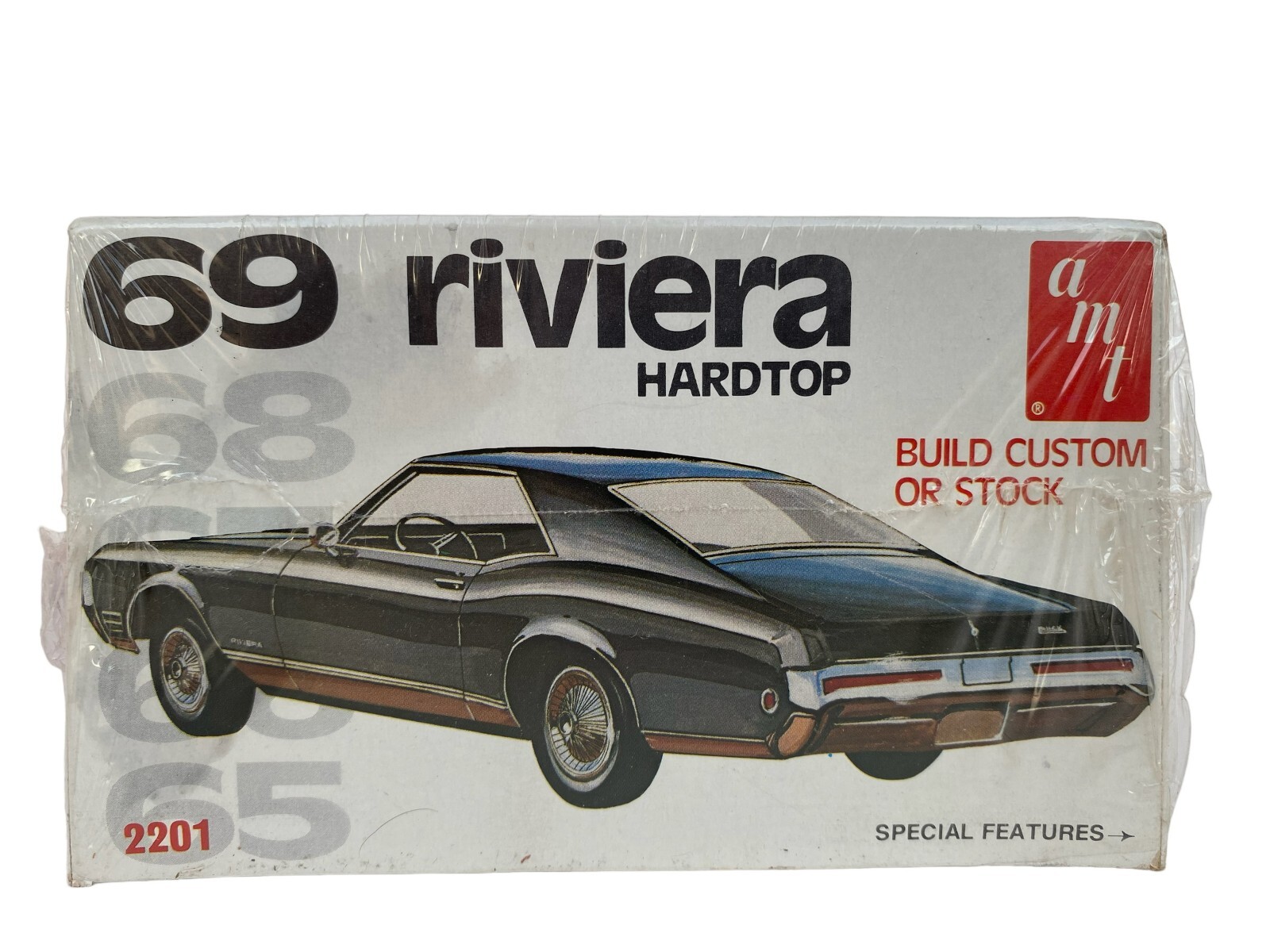AMT 1969 Buick Riviera Hardtop Custom or Stock Vtg 1974 1:25 Model Kit ...