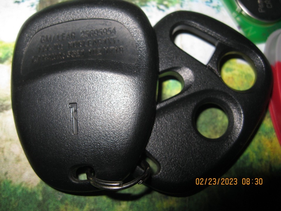 #1 New 100% OEM 04 05 06 Chevy SSR Corvette Remote Transmitter Key Fob ...