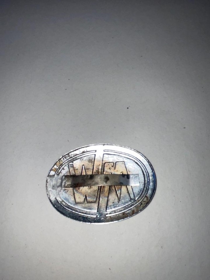 VINTAGE MW EMBLEM MONTGOMERY WARD RARE EARLY ENAMELED METAL OLD ...