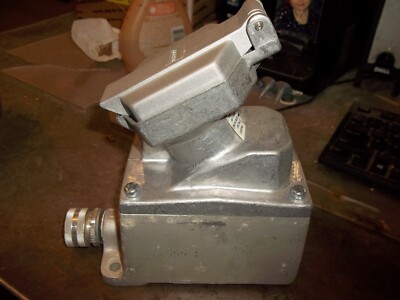 Receptacles & Outlets - Explosion Proof Receptacles