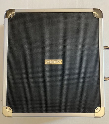 Vaultz Hard Case Chrome and Black Blu-Ray CD DVD 48 Pocket Storage Keys ...