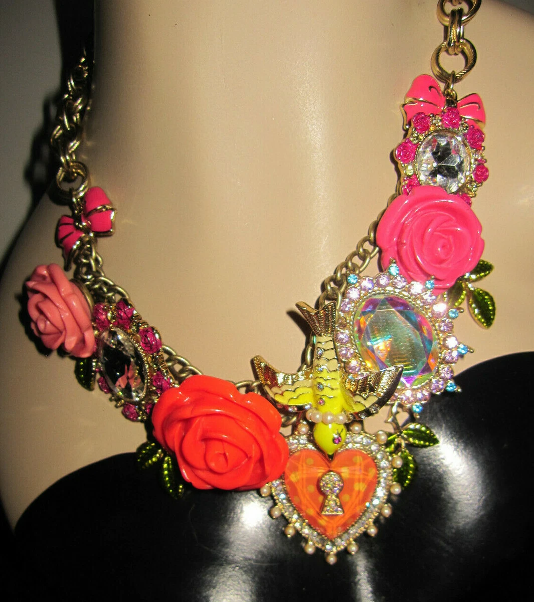 Betsey Johnson Rose Necklace Jewelry