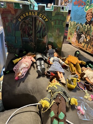 Mego 1974 Wizard Of Oz Emerald City Playset With Many Accessories And ...