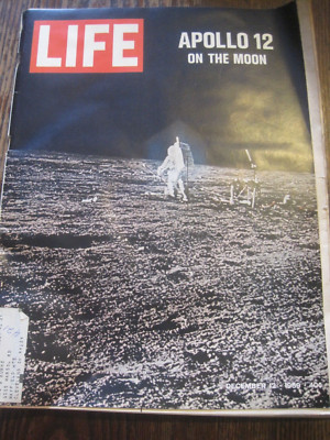Life Magazine Dec 12 1969 Apollo 12 on the Moon&Southern Comfort Bar ...