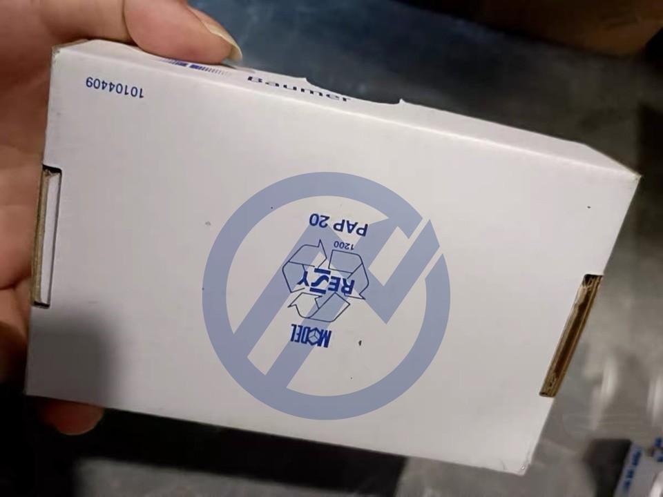 Brand new OM30-P0550.HV.YIN Baumer Photoelectric sensor FedEx or DHL | eBay