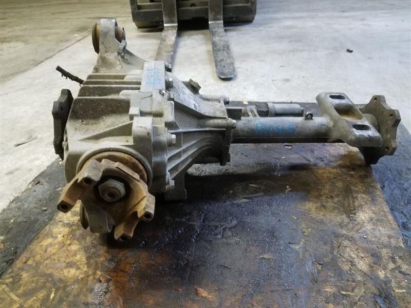 1999-2007 GMC Sierra 1500 Front Axle Differential Carrier 3.73 Ratio | eBay