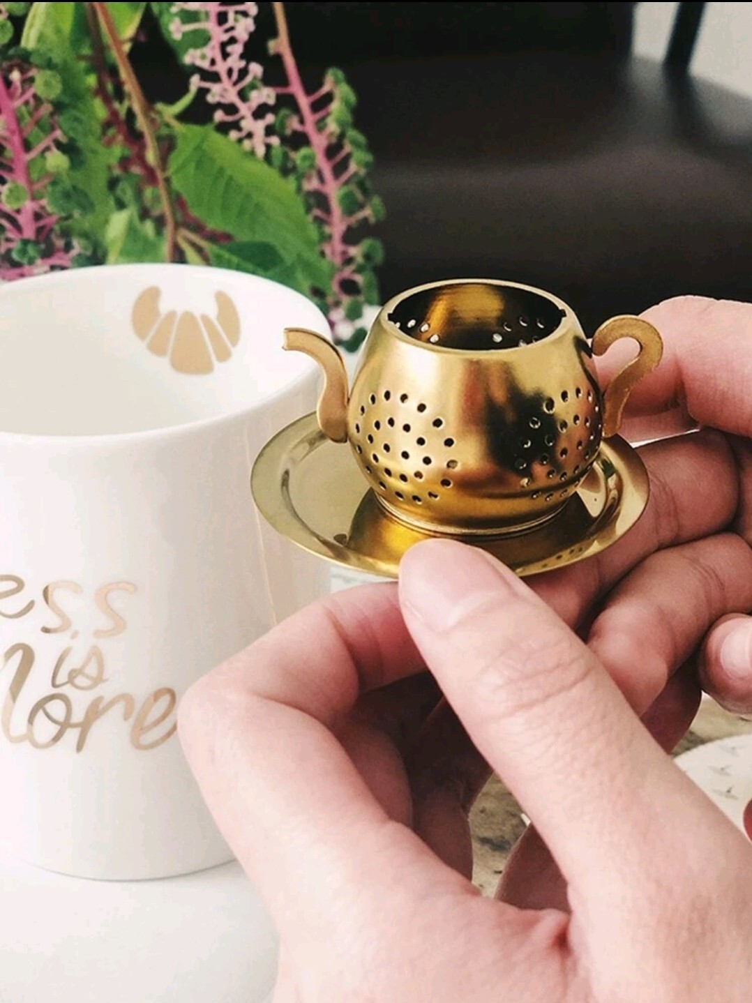 Elegant Mini Teapot Shaped Stainless Steel Tea Strainer for Loose Tea ...