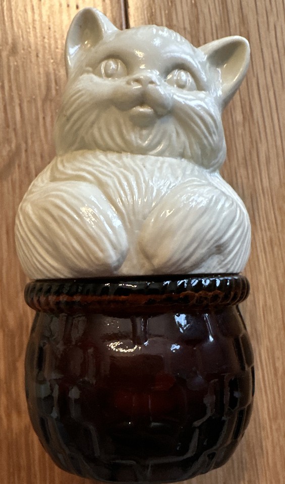 Vintage Avon cat / Field Flowers Perfume Cream sachet Cologne container ...