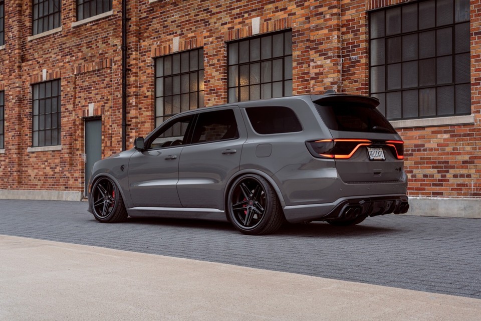 22” FERRADA CM1 MATTE BLACK WHEELS FOR JEEP GRAND CHEROKEE L TRACKHAWK ...