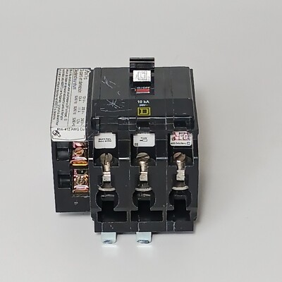 Circuit Breakers - Amp Shunt Trip