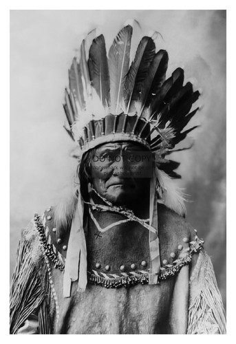 GERONIMO APACHE NATIVE AMERICAN CHEIF FEATHER HEADRESS 4X6 B&W PHOTO | eBay