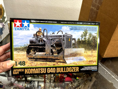 Tamiya, Japanese Navy Komatsu G40 Bulldozer Model Kit #32565, Scale 1/ ...