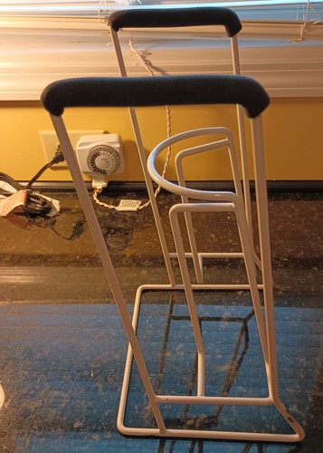 BSN Jobst Stocking Donner Aid Putting on Compression Socks, Coated ...