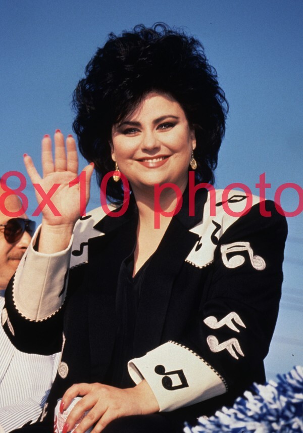DESIGNING WOMEN #353,DELTA BURKE,8X10 PHOTO | eBay