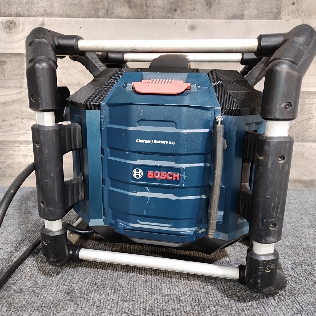 Bosch GPB18V-5CN 18V Cordless Lithium Ion Power Box Jobsite Radio ...