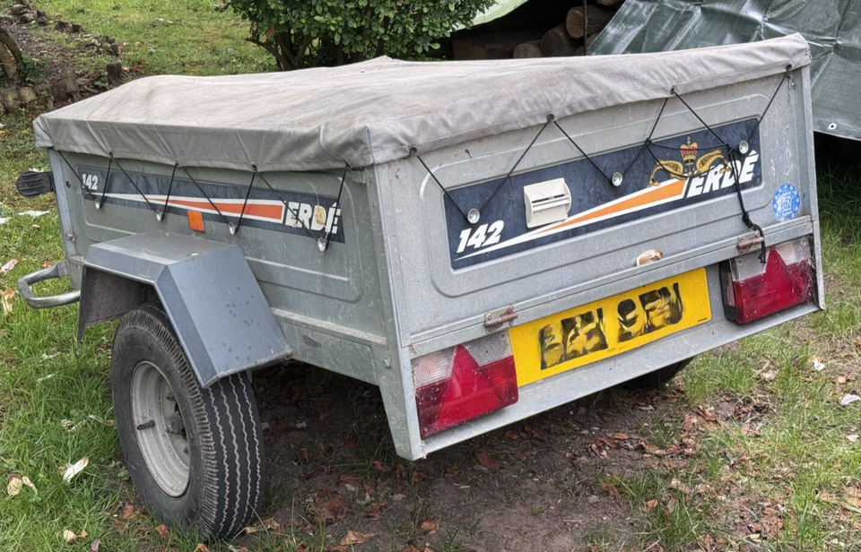 Erde 142 trailer and soft cover | eBay UK