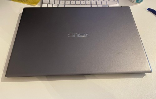 Faulty Asus Vivobook 15 Laptop 15.6 screen Ryzen 5 256gb SSD 8gb RAM ...