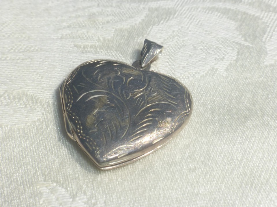 FANTASTIC SIGNED VINTAGE ETCHED STERLING SILVER LARGE HEART PENDANT 1 5 ...