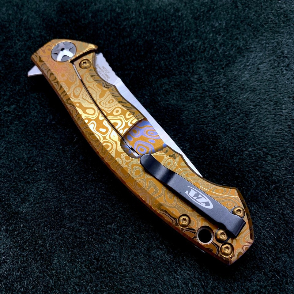 Zero Tolerance ZT 0452CF Plain Edge Folder BWL bronze Flomascus Ano ...