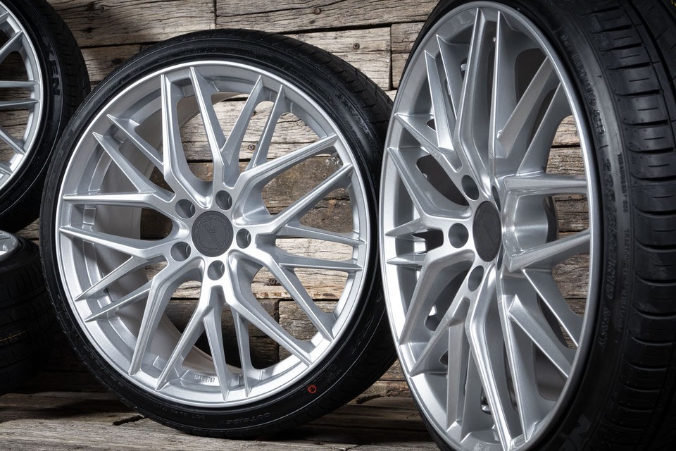 18 Zoll Winterräder RW01 für Audi A4 A5 S4 S5 B8 B9 A6 4F Q2 GA 5x112 ...