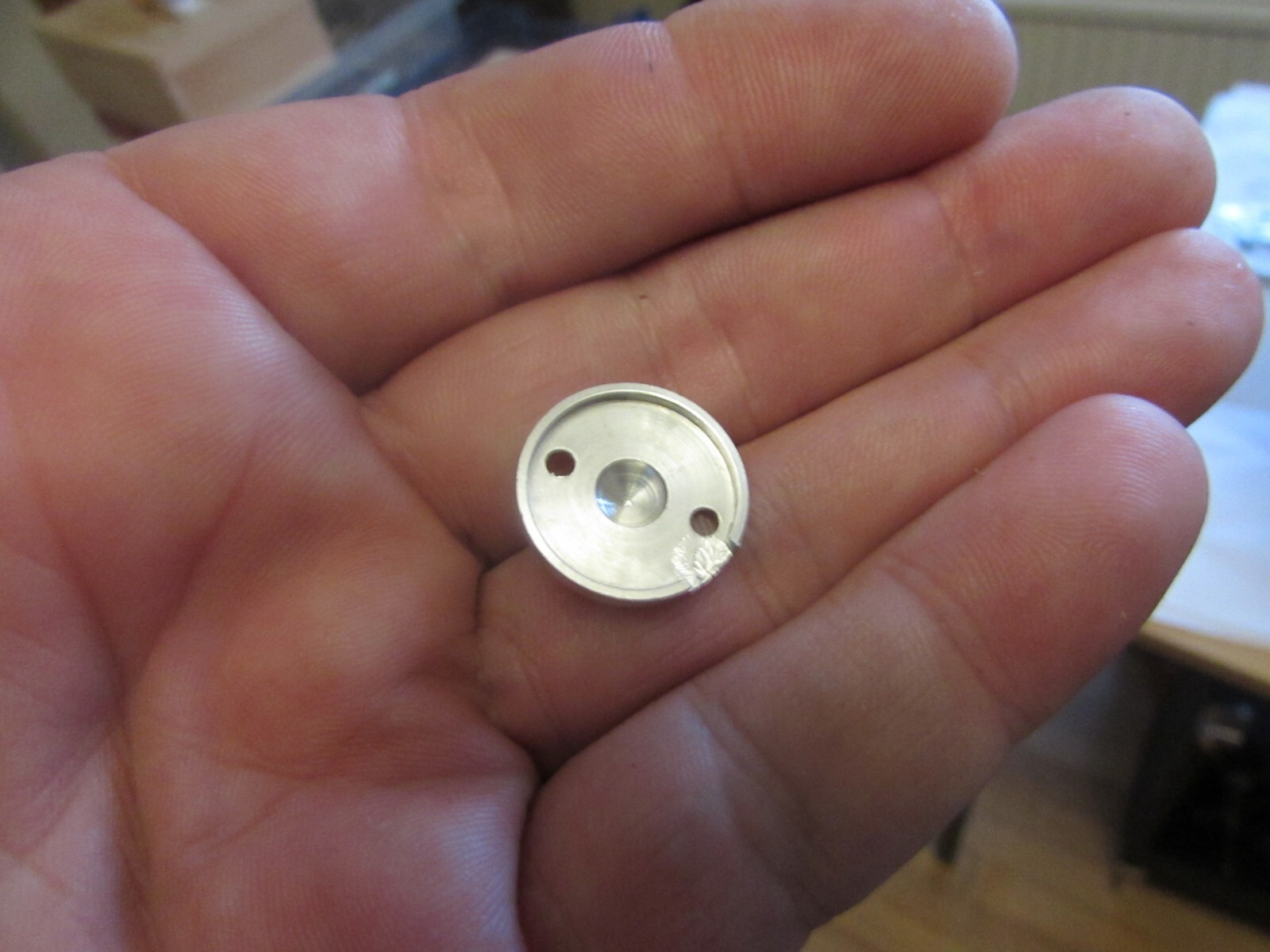 2 screw spool latch cover for hardy orvis CFOIV C.F.O IV CFO fly ...