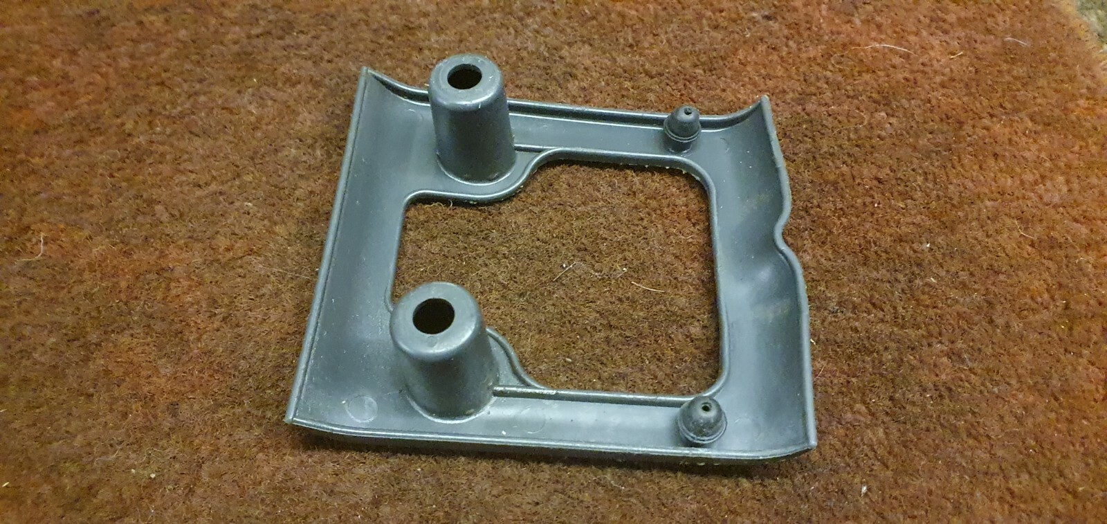 Kawasaki TH026D AH30 Petrol Strimmer Part - Fuel Tank Protection Shield ...