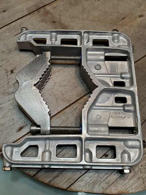 Nokia FPKA Pole Kit 471649a.303 RRU Mast Pipe Telecom Mounting Bracket ...