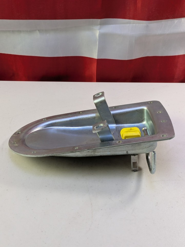 Genuine OEM Harley-Davidson FI Dyna Models Fuel Tank Top Plate 75217-04 ...