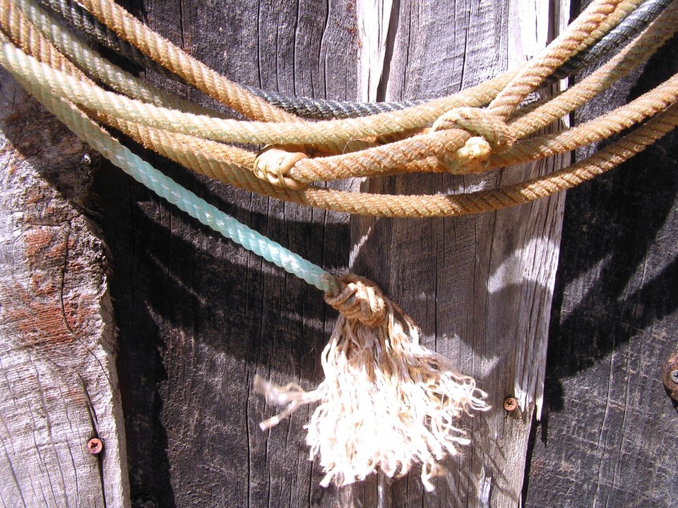 Vintage Old "Retired" Cowboy Lariat Lasso Rope Western Wall Decor, HZ ...