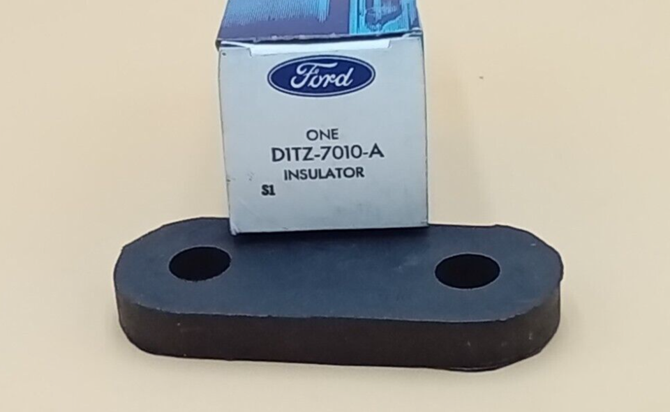 D1TZ-7010-A NEW FORD OEM NOS MOUNTING PLATE INSULATOR | eBay