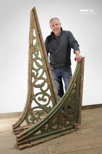 Huge Victorian Vintage Cast Iron Canopy Brackets From Gloucester ...